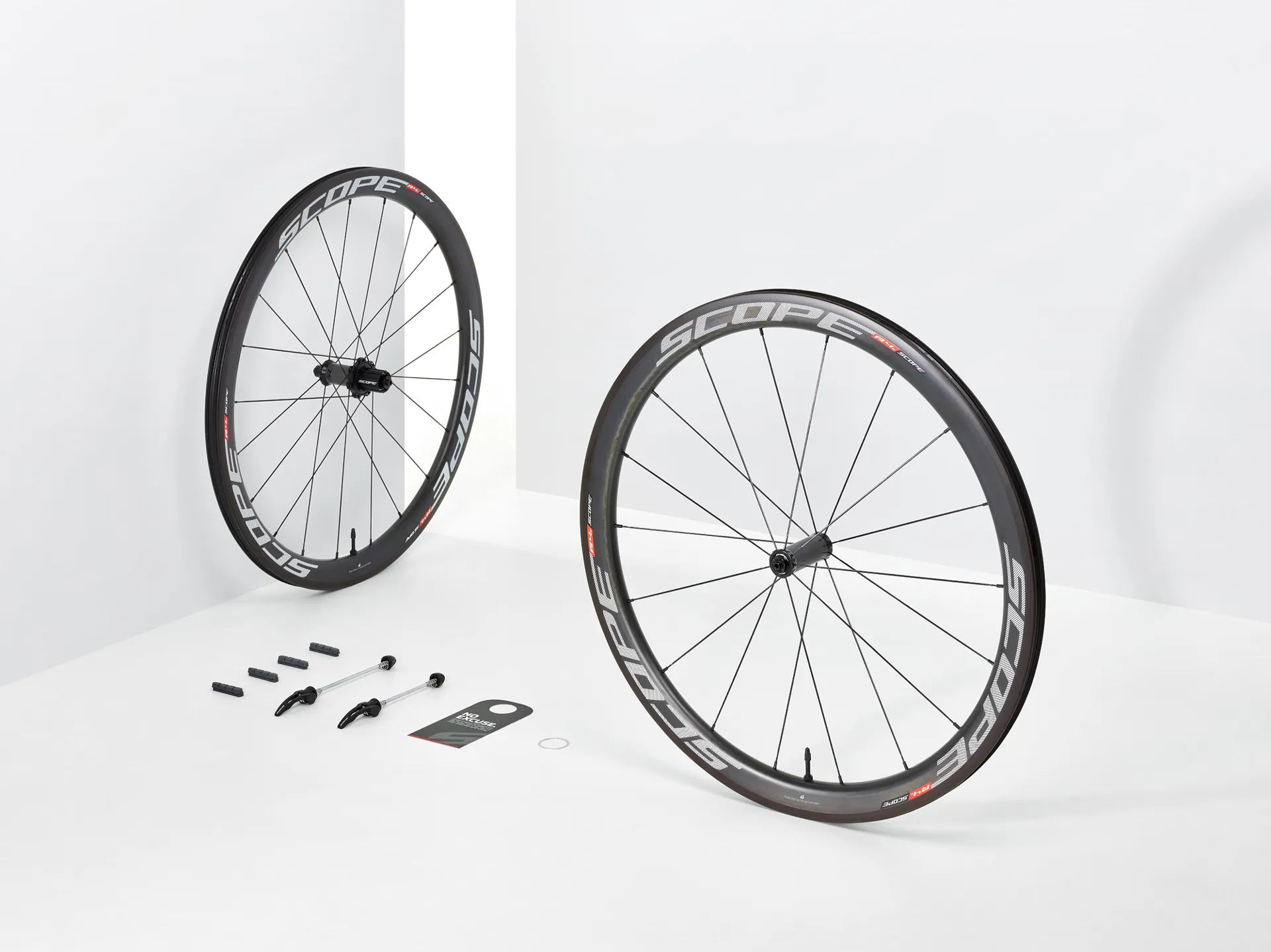 Scope Wheels : R4C Tubeless Ready Carbon RIM Brake Wheels SHIMANO