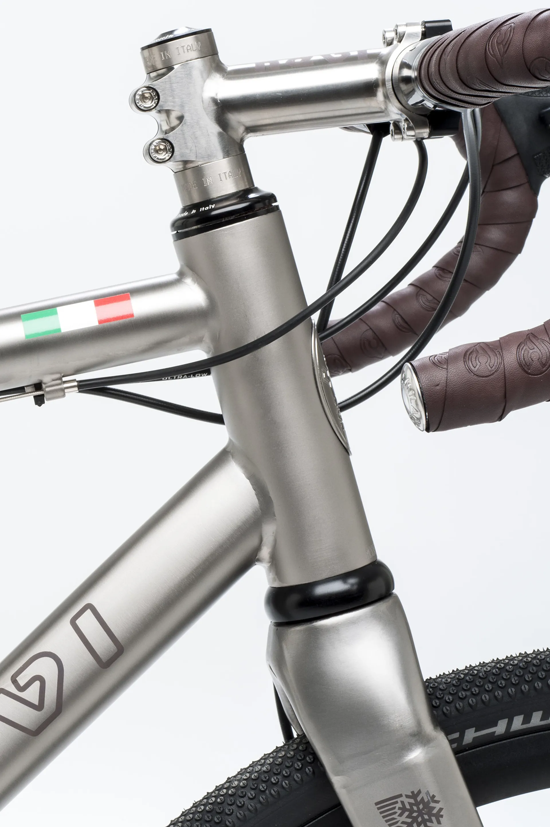 Nevi Titanium Bikes: GRAVEL Hand built Titanium Gravel Disc FRAME