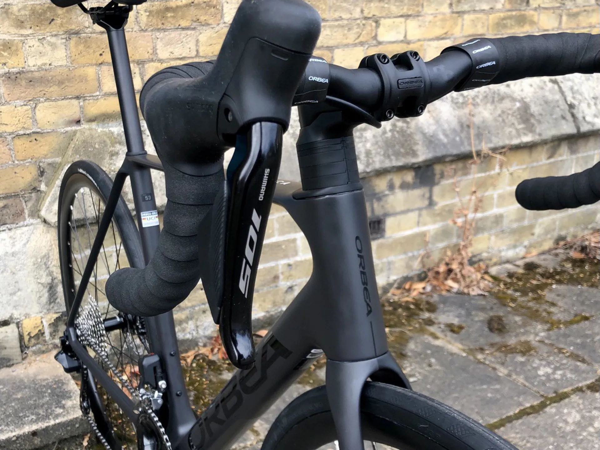 2024 Orbea Orca M30i Carbon Road bike with Shimano 105 Di2 Black